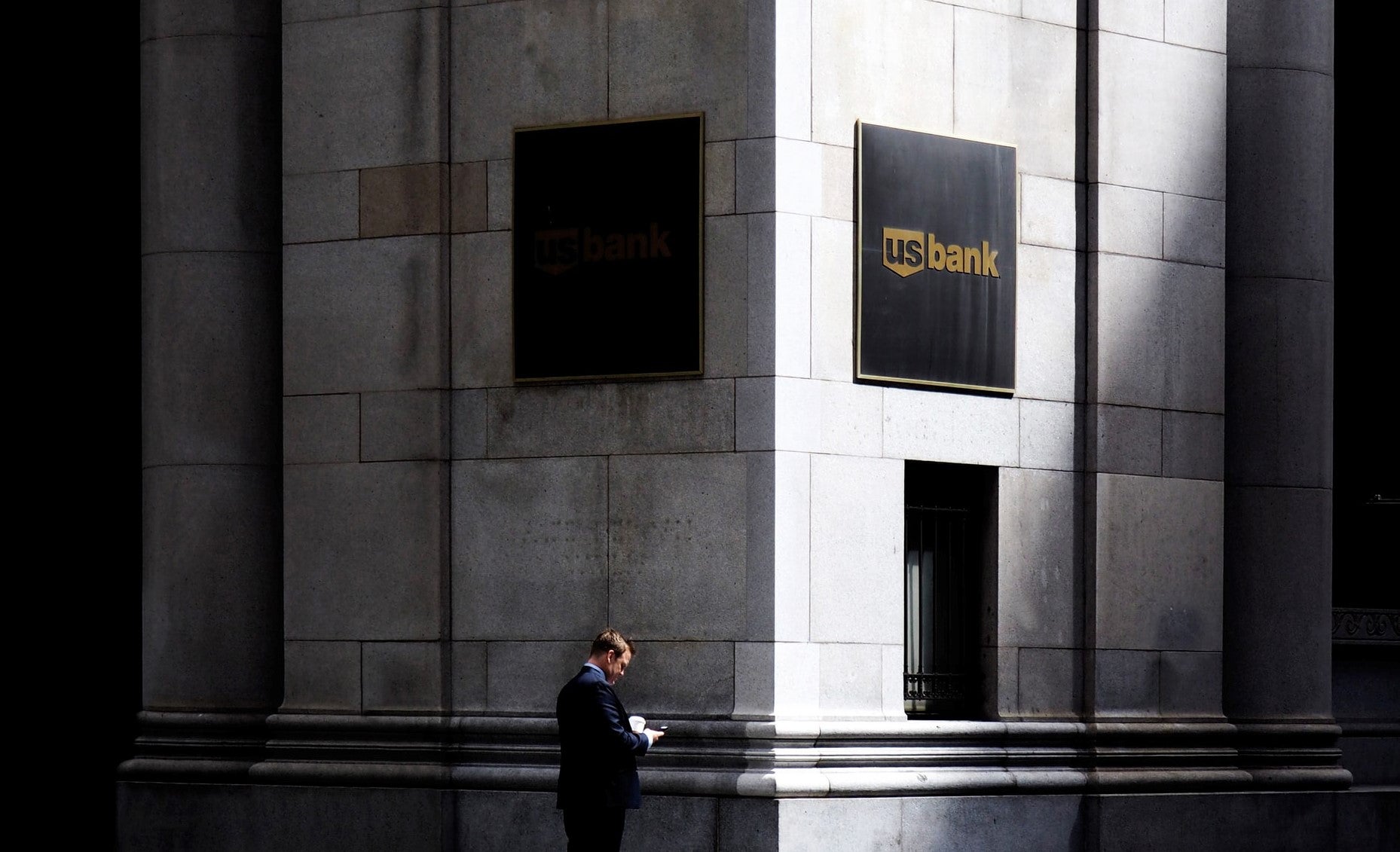 US Bank team sup with Microsoft on cloud computing