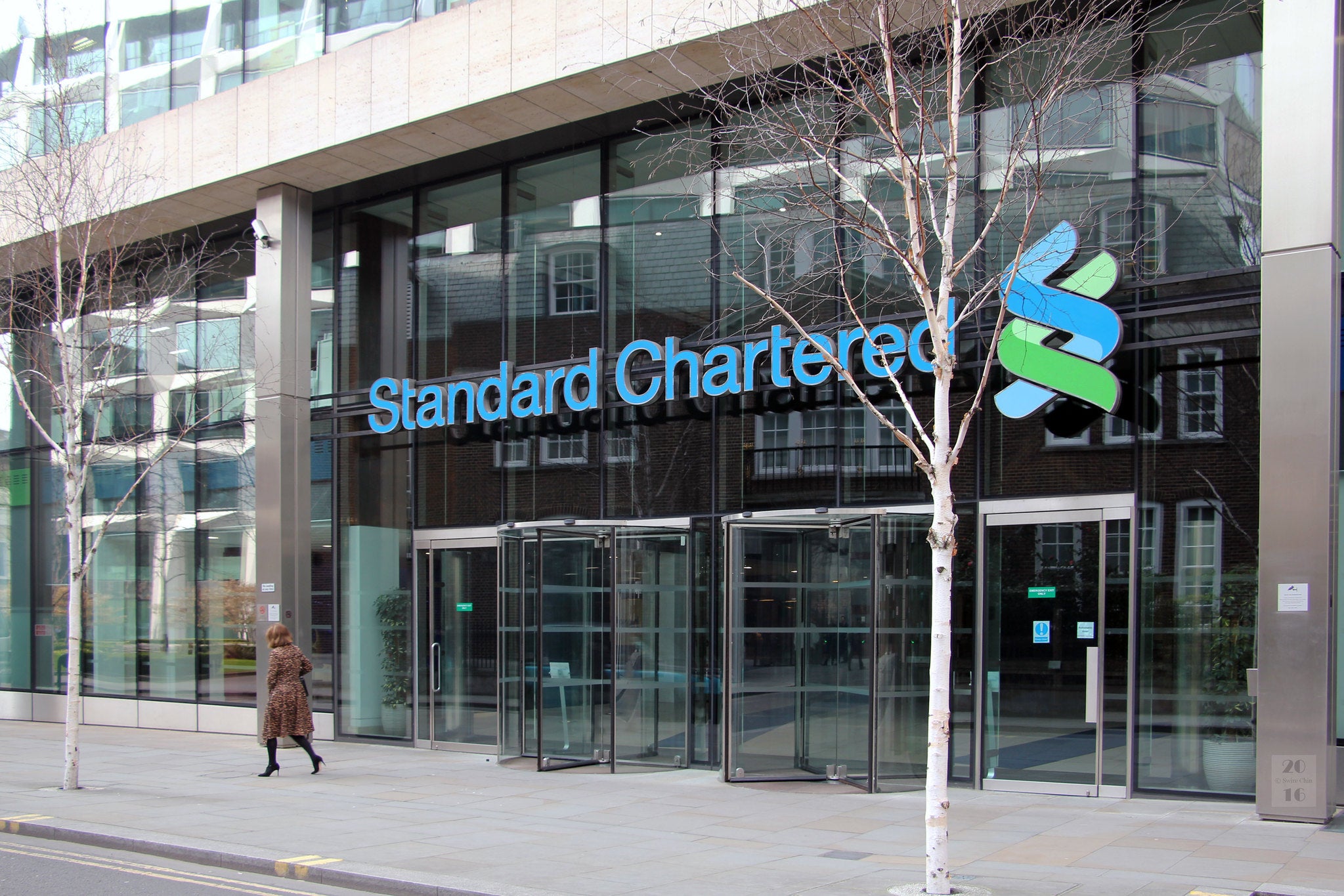 Standard Chartered to retreat from Africa and Middle East markets